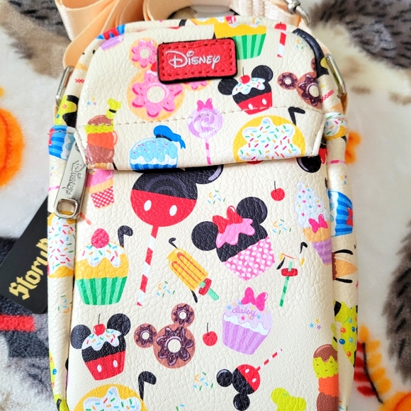 Disney | Bags | Disney Crossbody Bag | Poshmark